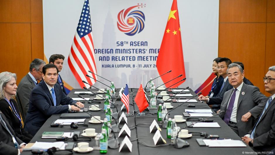 EU walks trade tightrope as US-China rivalry intensifies