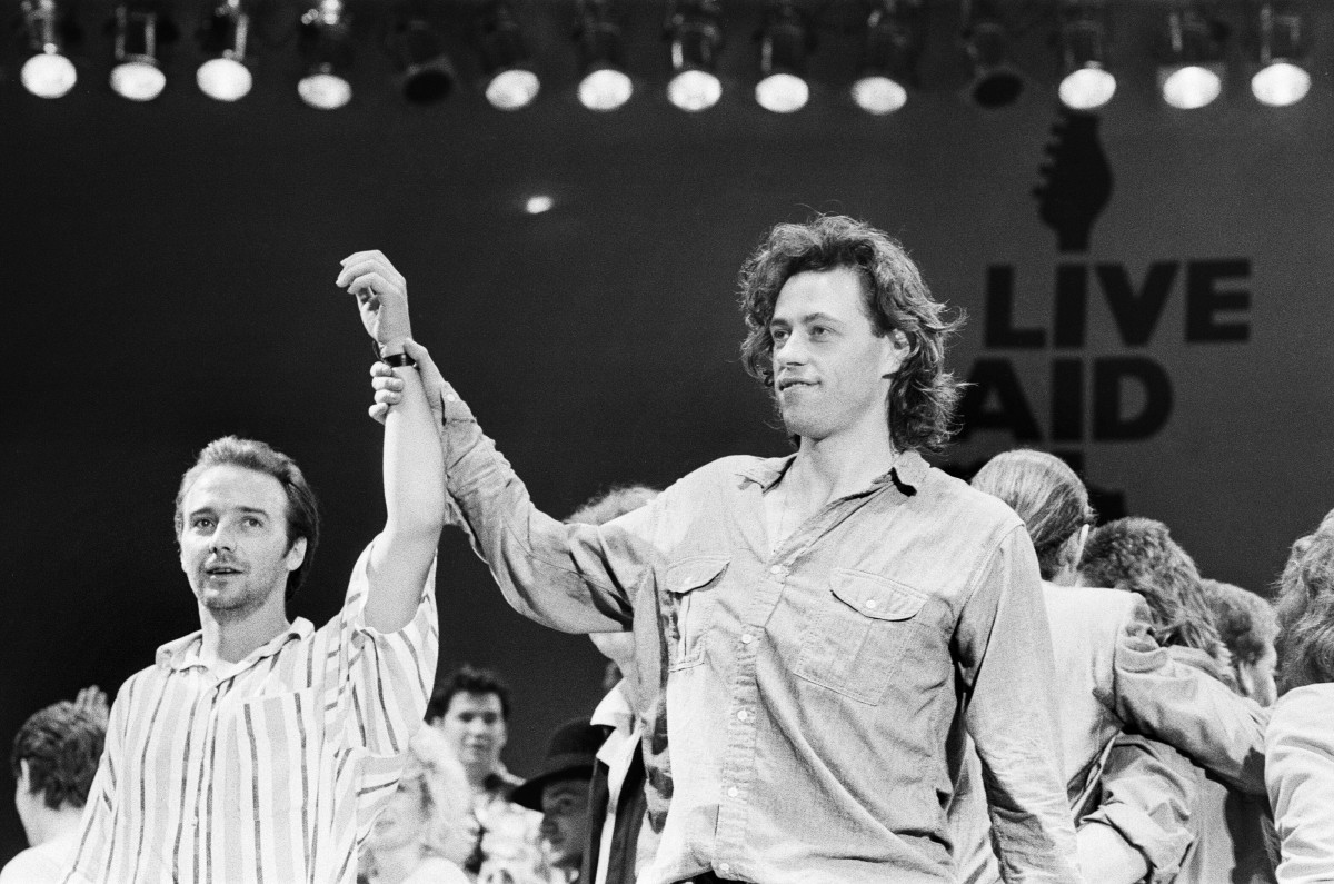 Live Aid Co-Founder Midge Ure Reveals Why Epic Charity Concert Could ...
