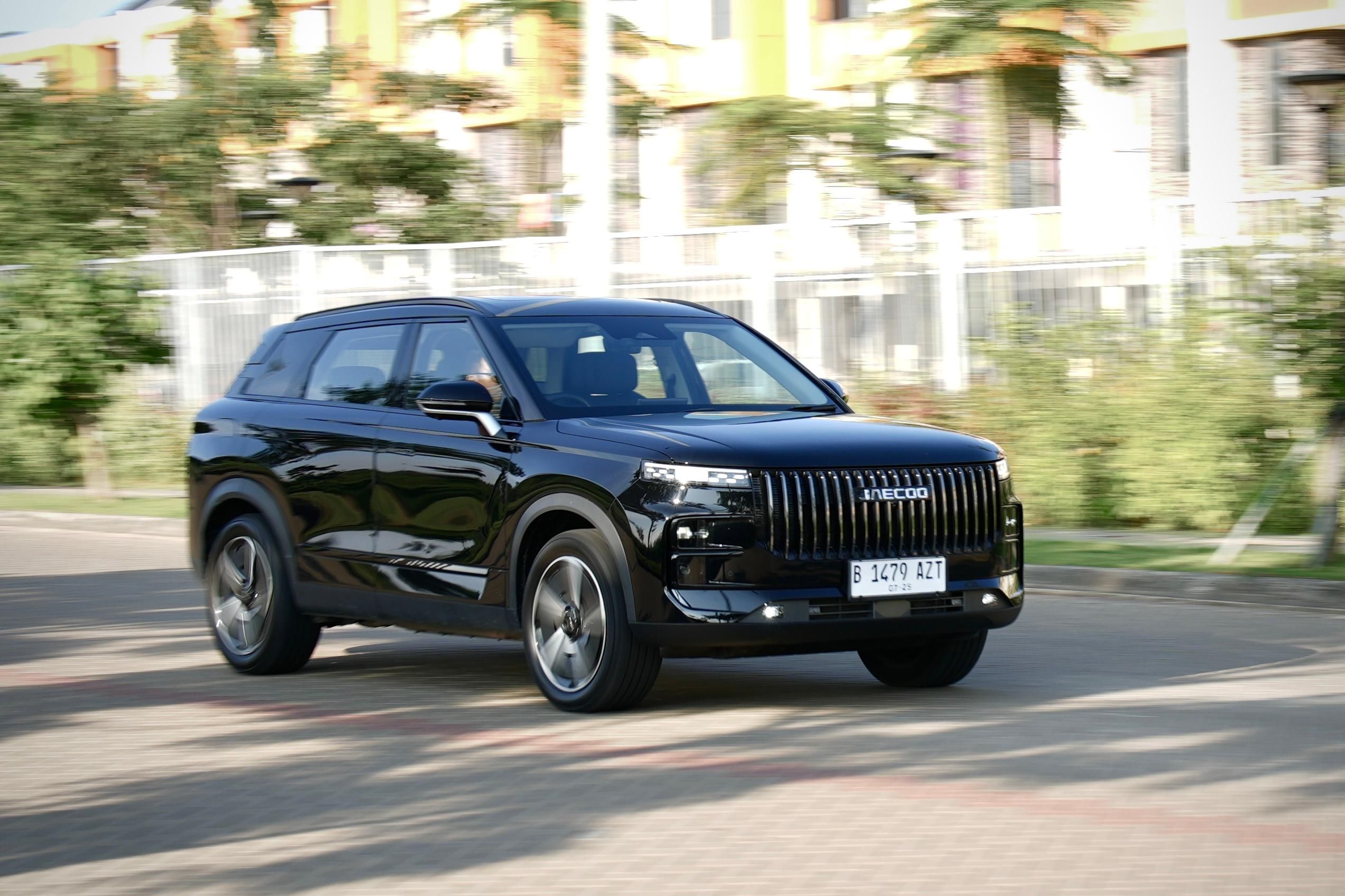 Cuma Pakai Tenaga Listrik, JAECOO J7 SHS Bisa Tempuh Lebih Dari 100 Km