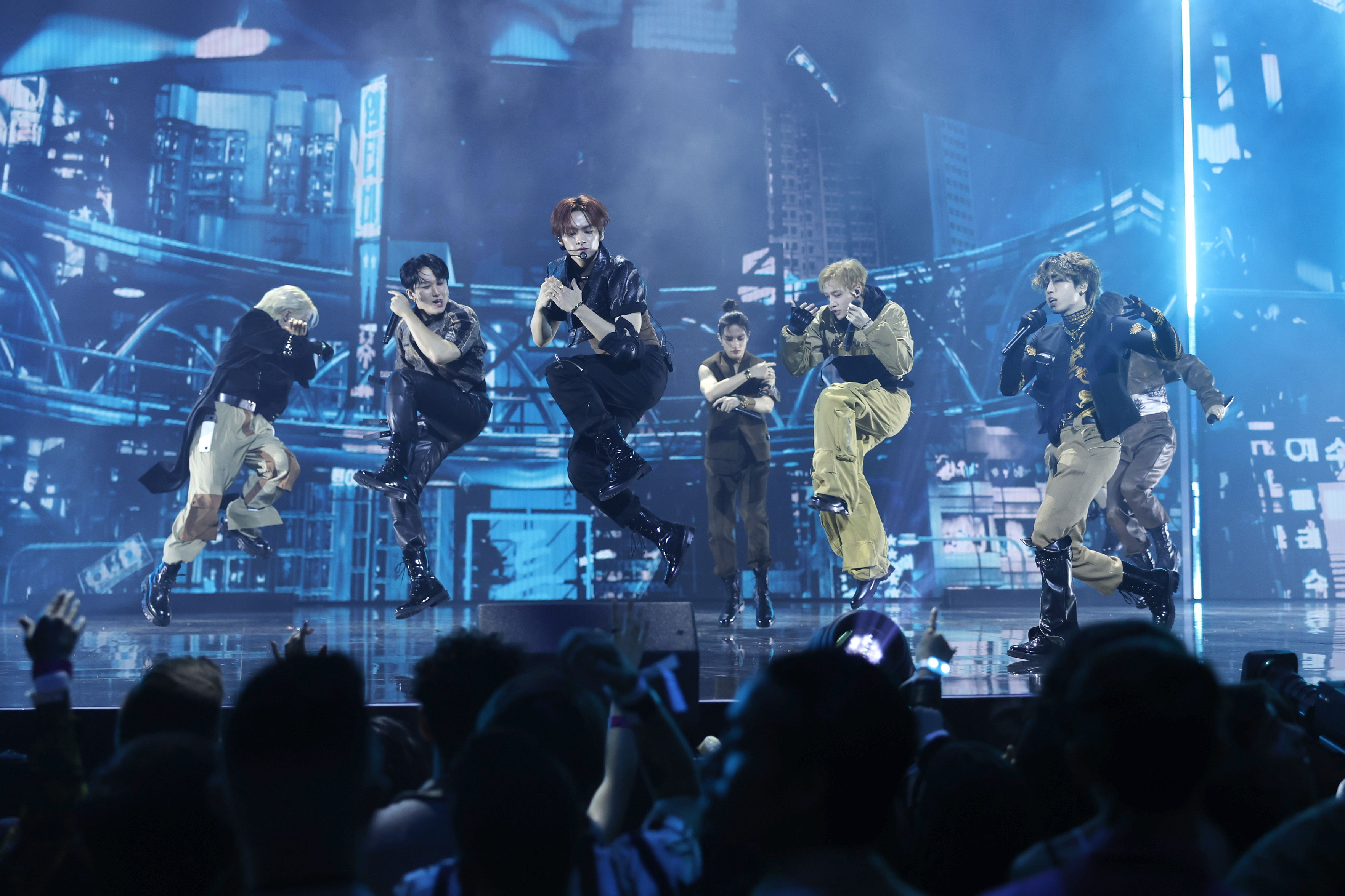 Stray Kids at Tottenham Hotspur Stadium: Set times, London line-up ...