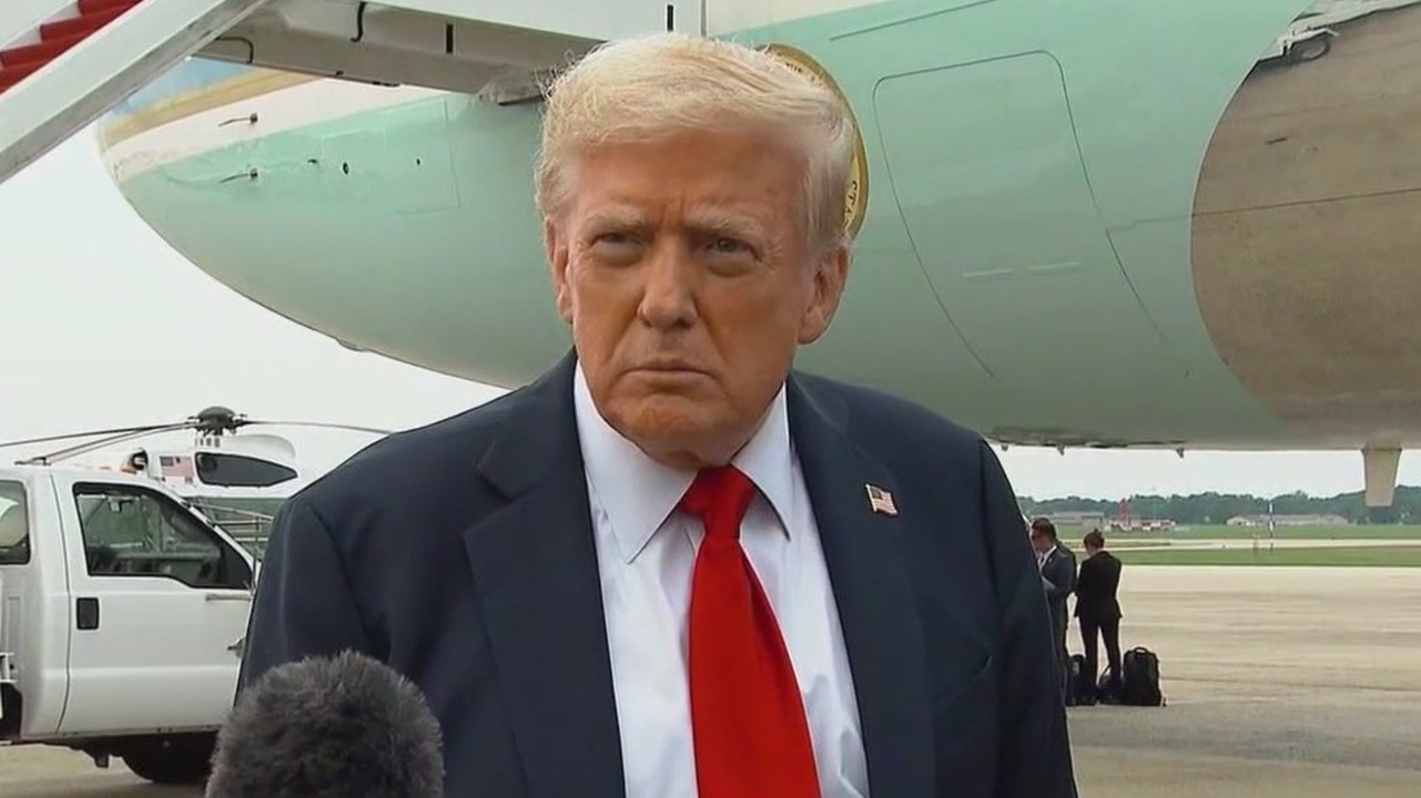 Trump turns up heat on Russia