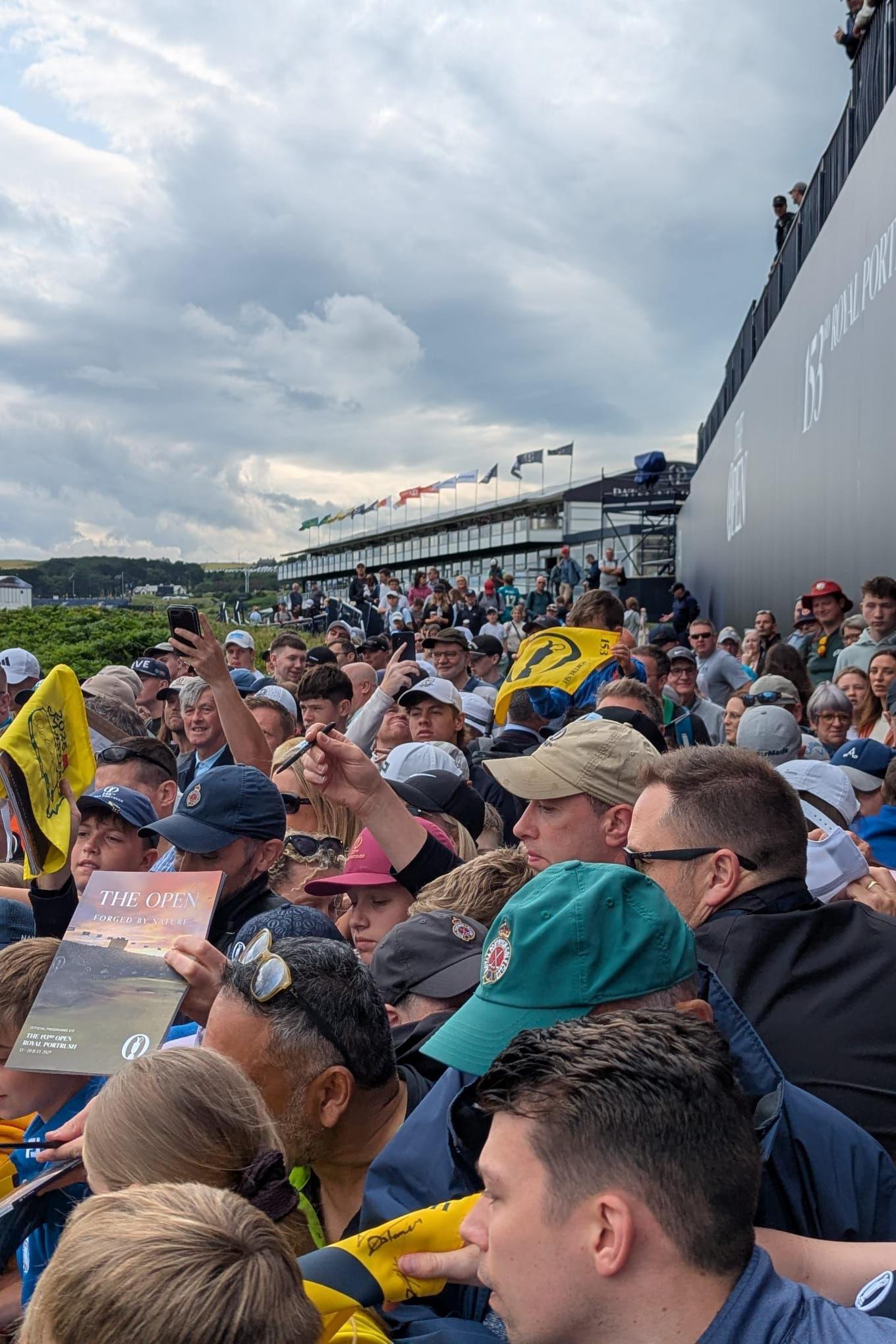 Huge crowds gather for McIlroy's practice round