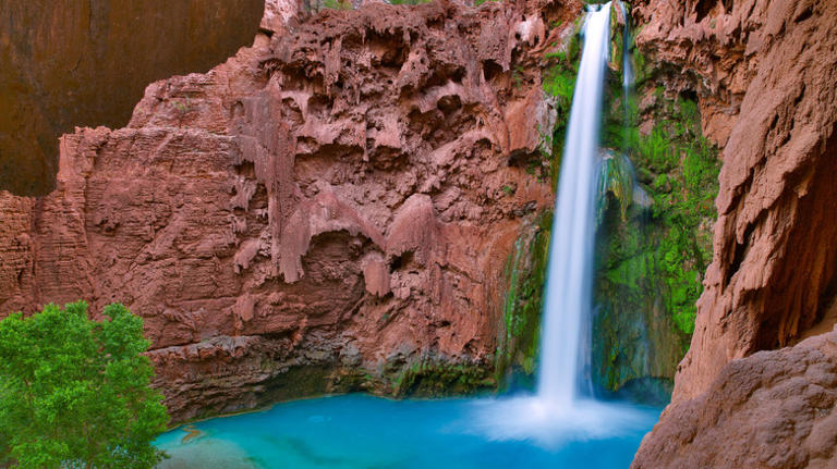 One Of Arizona's Tallest Waterfalls Drops Like A Dream Into A Thrilling ...