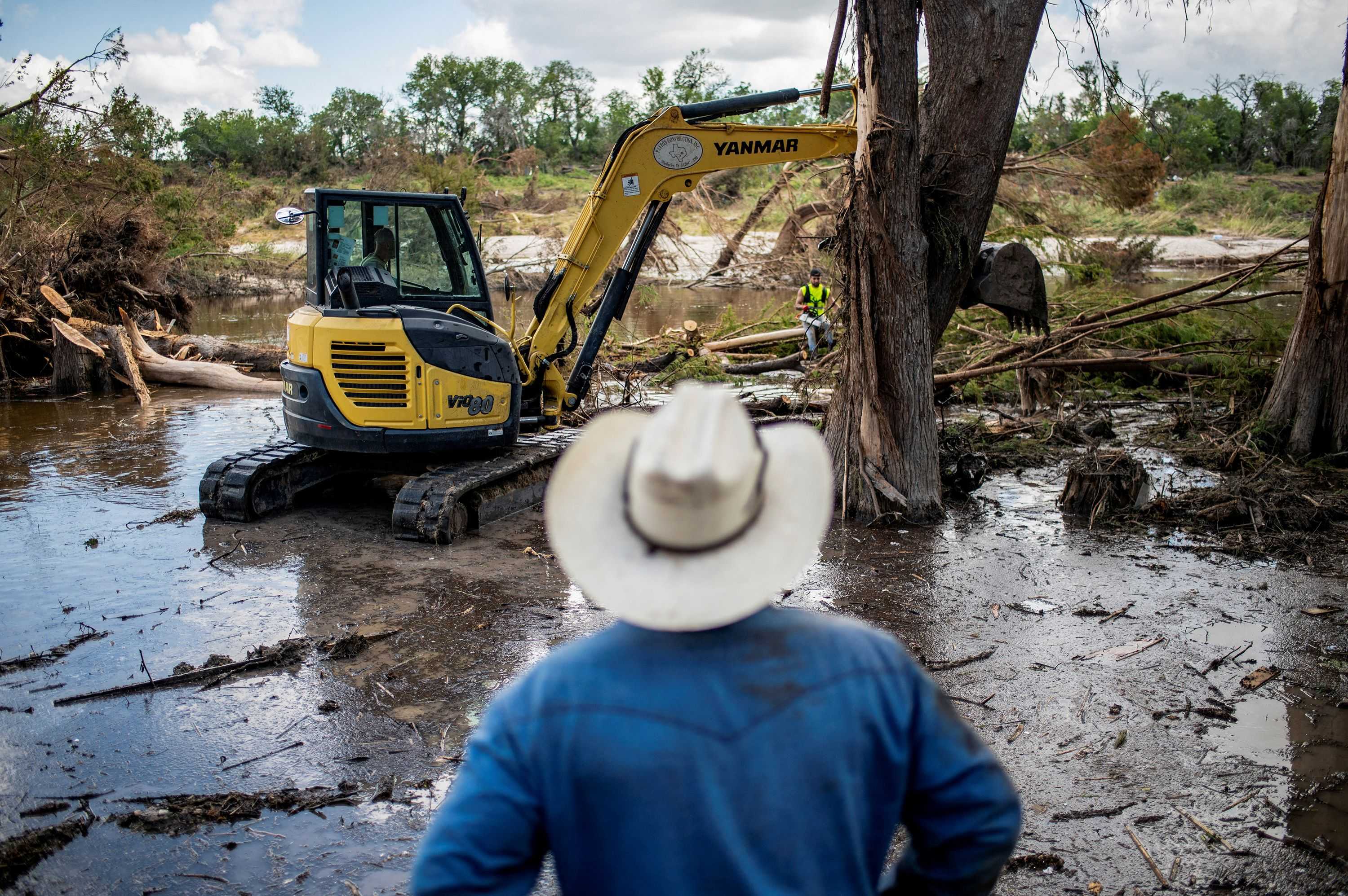 Kerr County commissioners hold first meeting since catastrophic Texas ...
