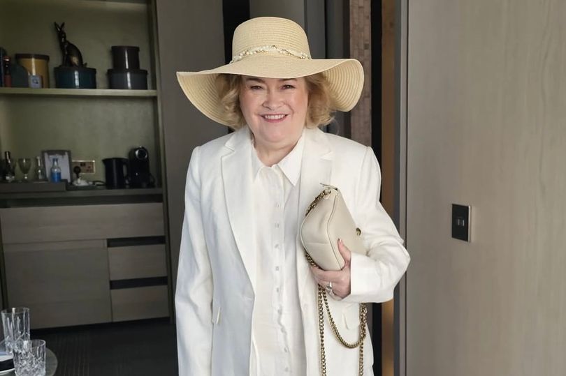 West Lothian BGT singer Susan Boyle spotted out as fans all say the ...