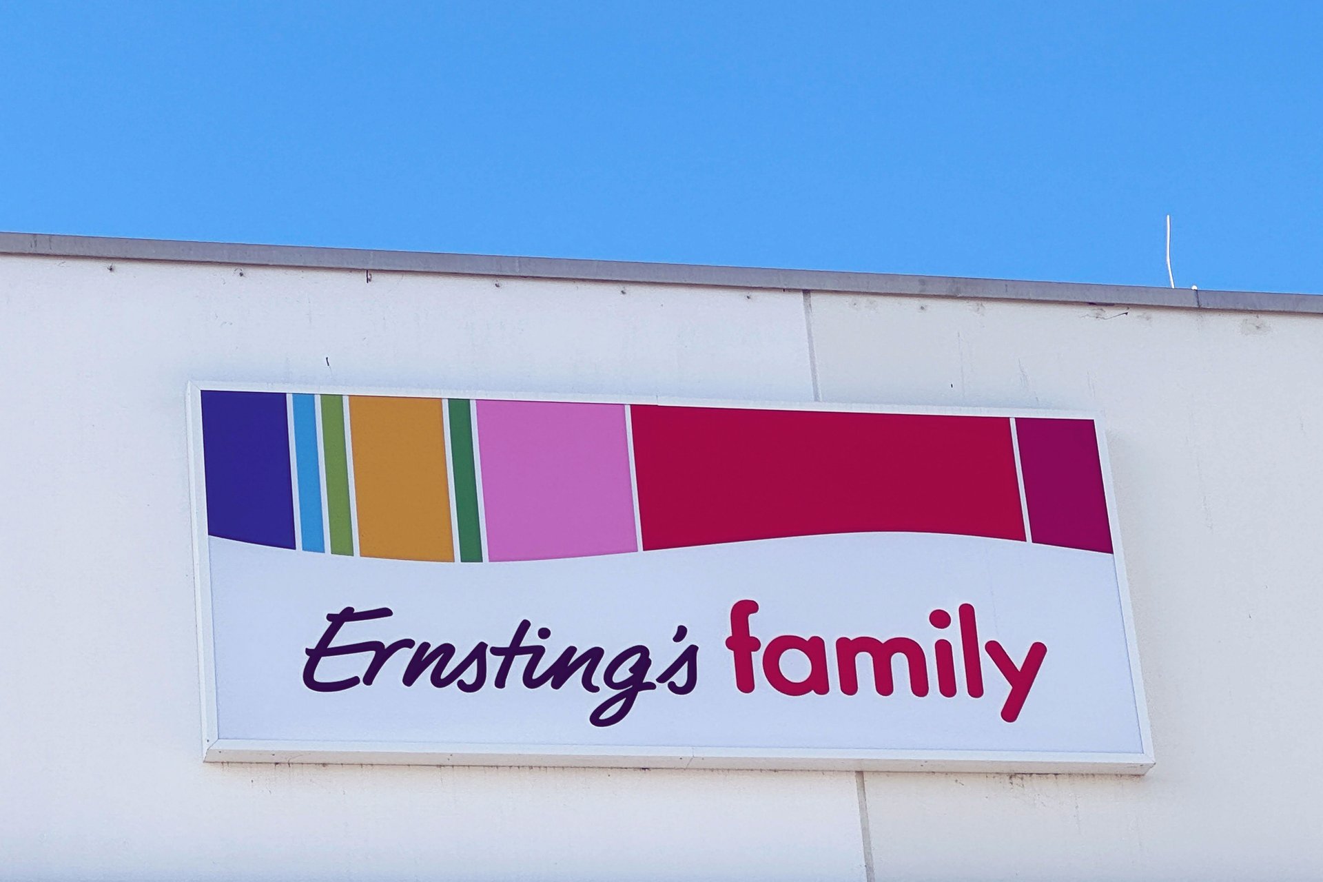 Luftig und stylish: Diese Plissee-Culotte in Beige von Ernsting's ...