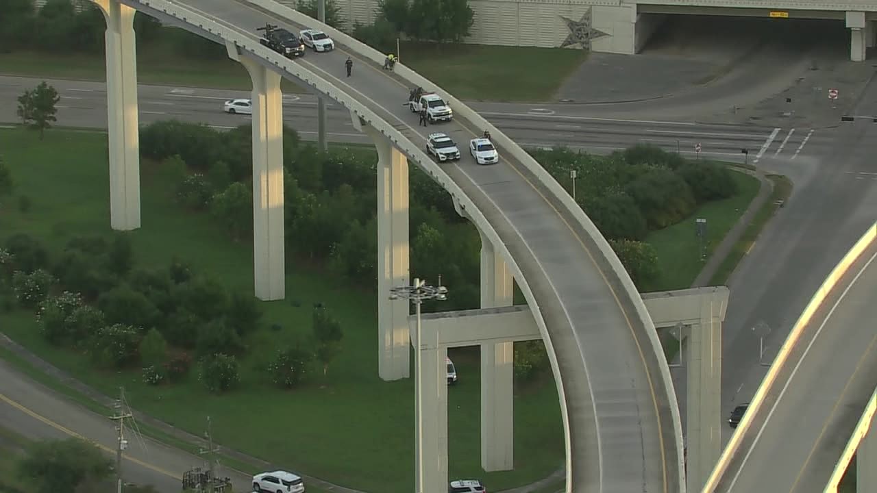 Harris County motorcycle crash: Rider dies after falling from ramp at ...