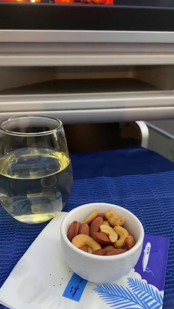 How I Flew United Polaris Business for $5.60 Instead of $9,000