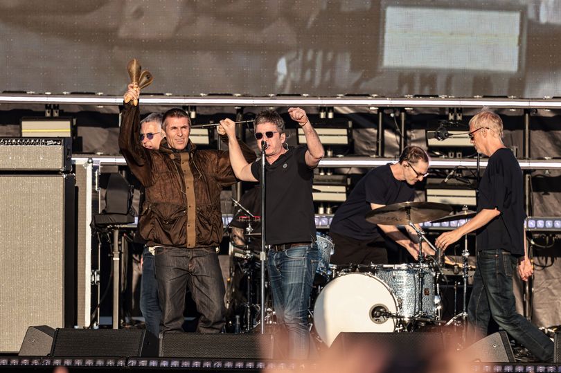 Oasis at London Wembley Stadium - stage times, support, how to get ...