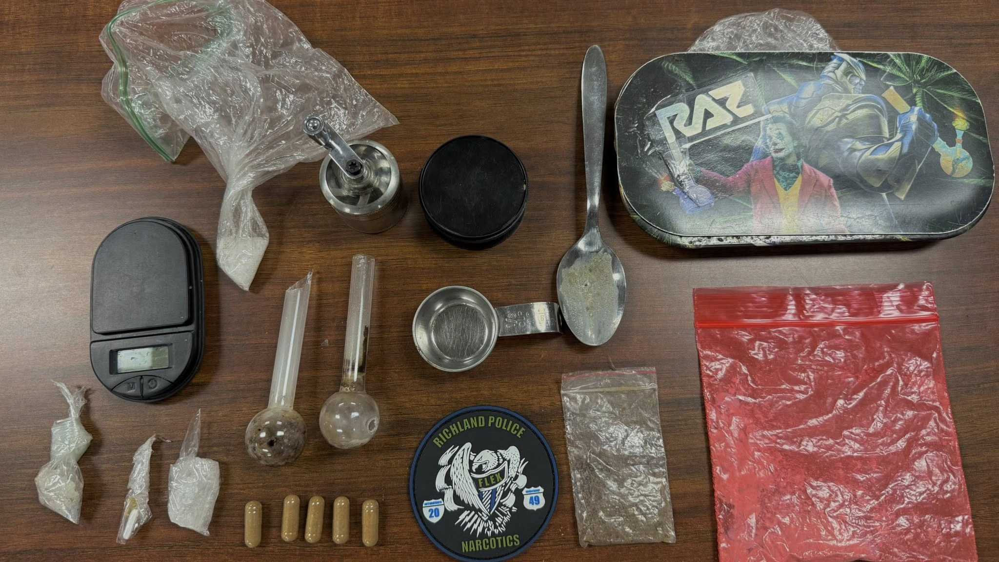 2 arrested in meth bust at Richland home