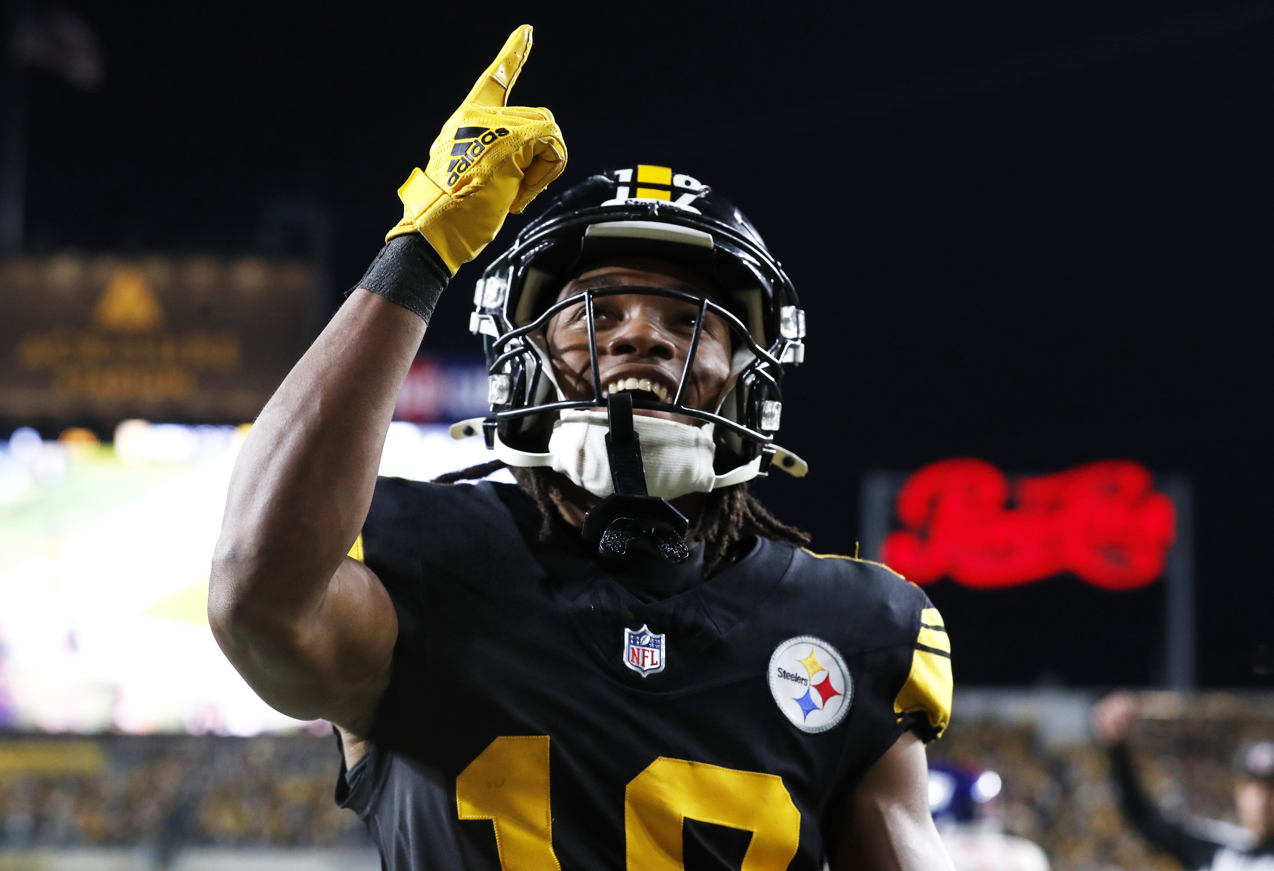 Steelers' Calvin Austin III Sparks Controversy With Raw Truth About ...
