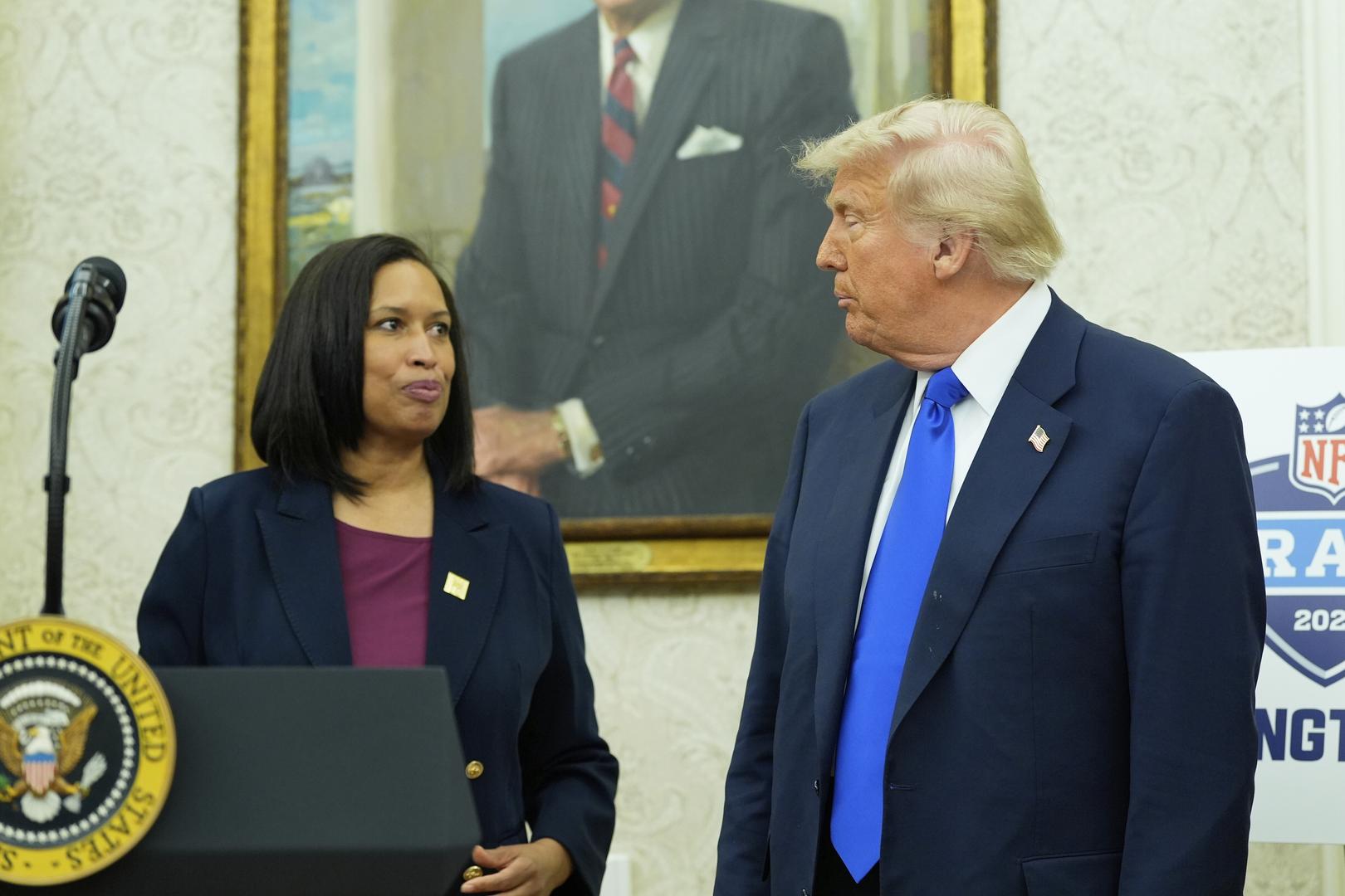 Trump threatens to hold up stadium deal if Washington Commanders don't ...