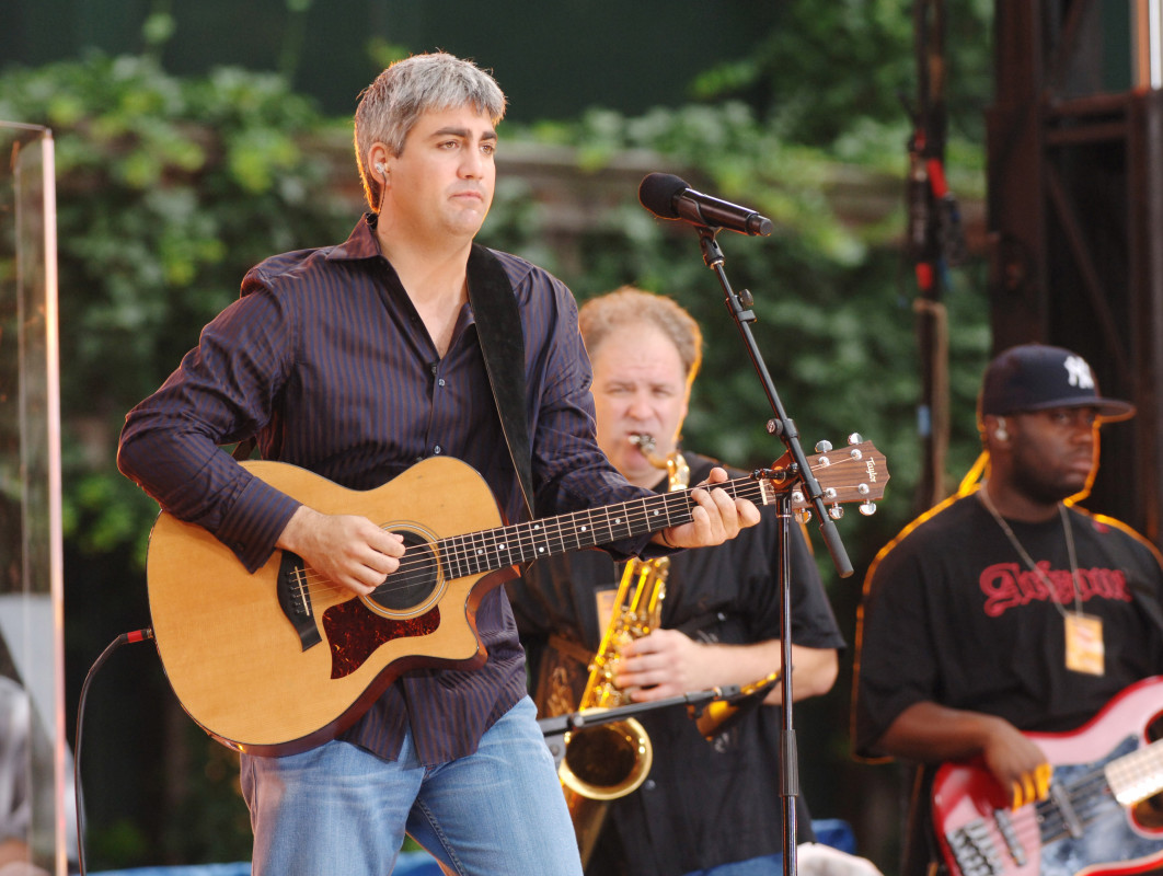 'American Idol' Winner Brings the House Down with Grand Ole Opry ...