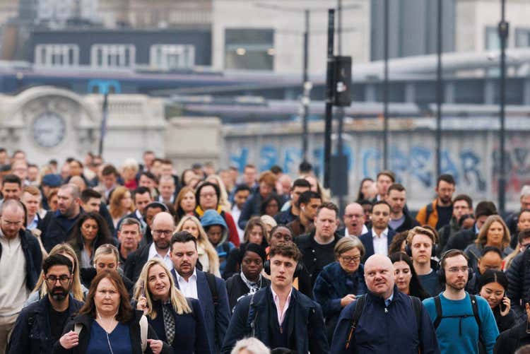 Four-day work weeks may boost our health and our performance at work