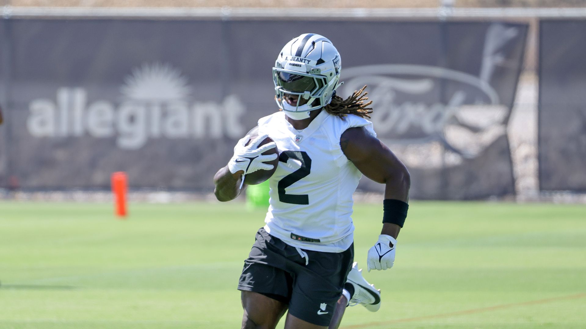 2 stats where Jeanty can make a major impact as rookie