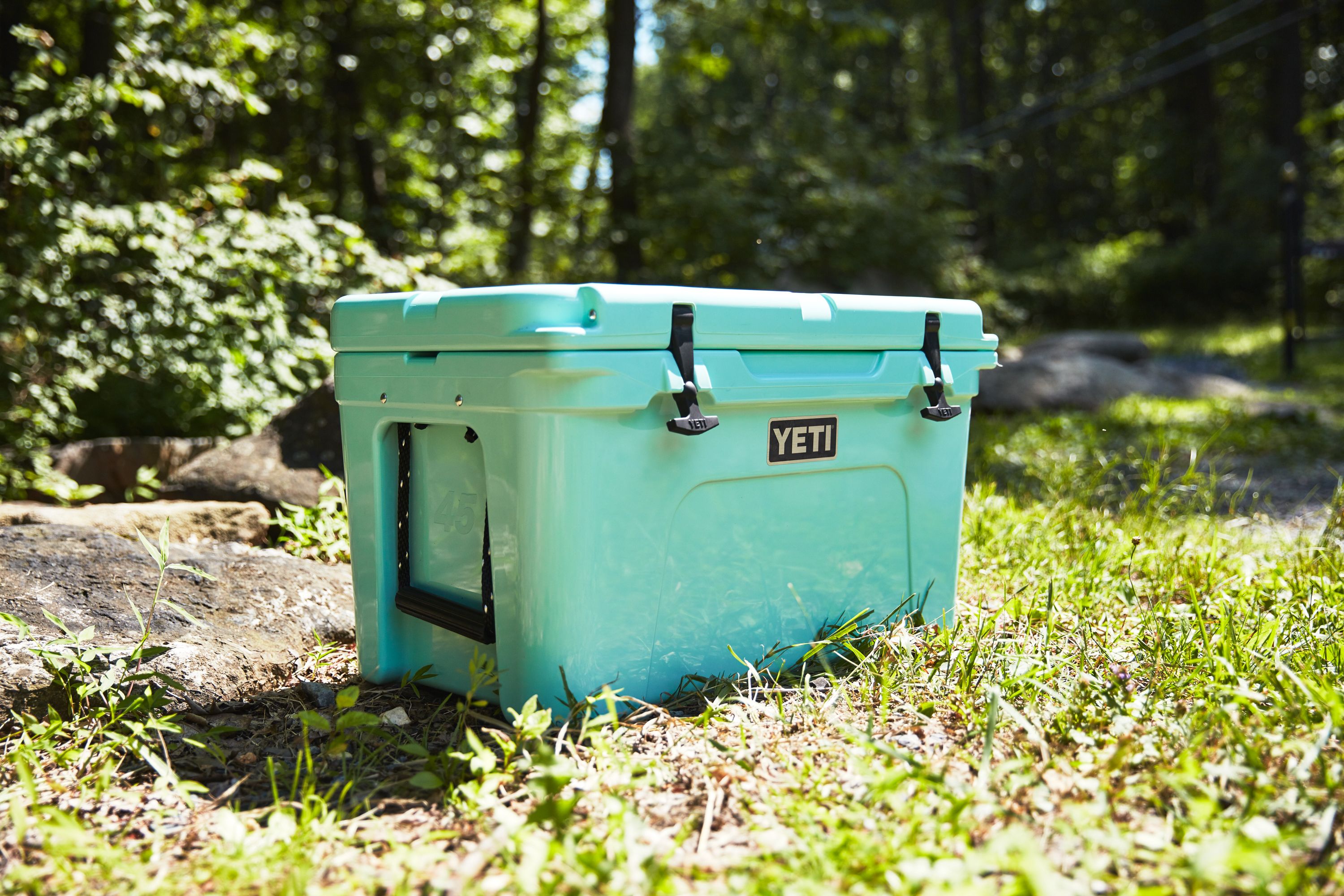 No One Likes Warm Bevs on a Hot Day. These Tested Coolers Are the Most ...
