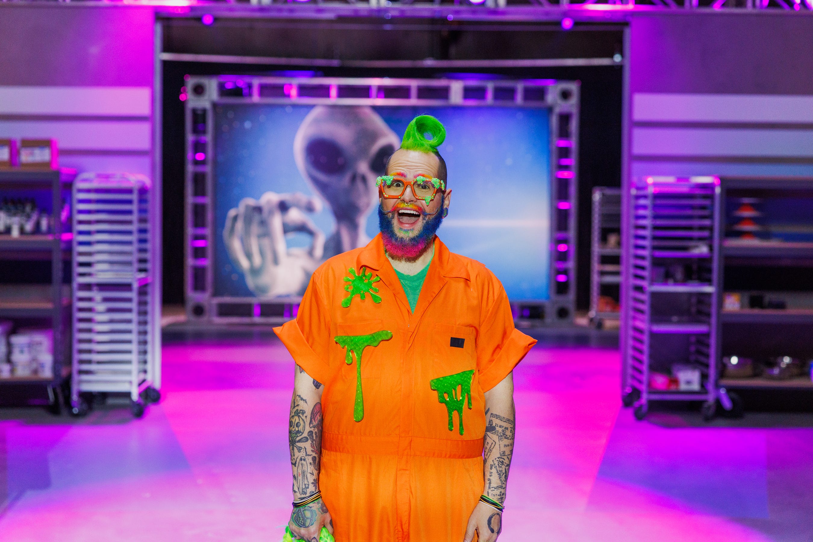 Sugar Freakshow's Andrew Fuller returns to TV on 'Super Mega Cakes'