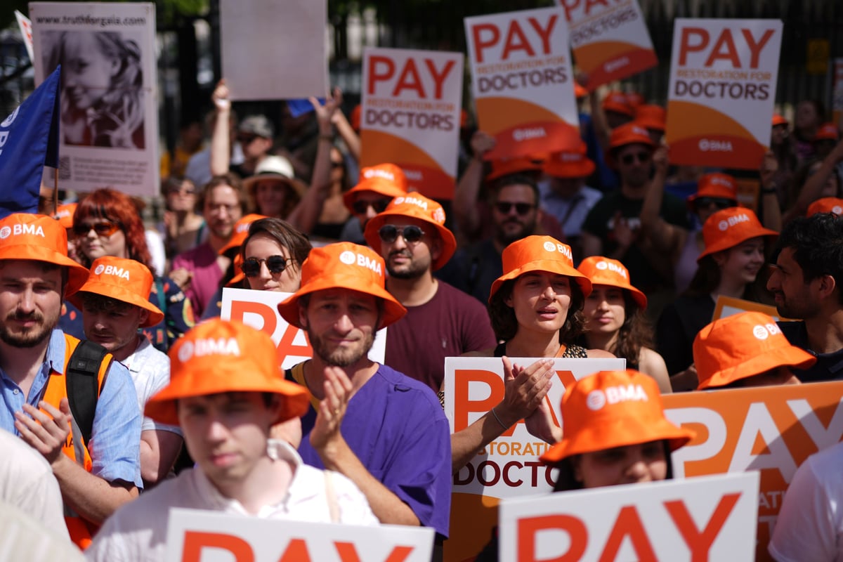 Resident doctor strike plans could put patients at risk, BMA warns