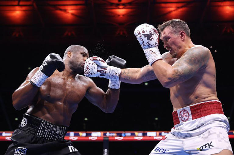 Reason why Daniel Dubois was late for Usyk fight after dad's party and ...
