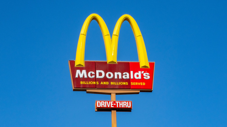 Why So Many Restaurants Use A Red And Yellow Color Palette