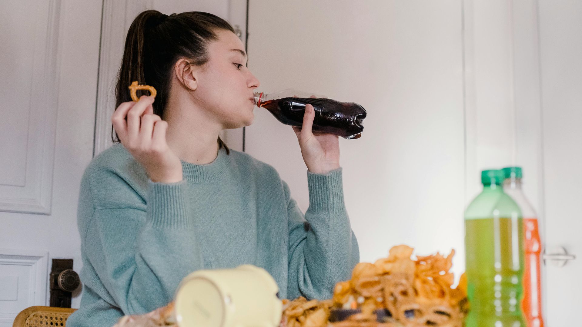 The 10 Most Unhealthy Processed Snacks & 10 To Eat Instead