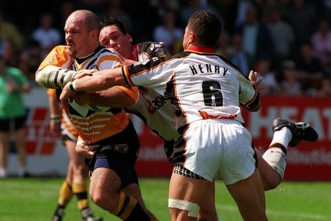 Castleford Tigers news: Adrian Vowles connection explained as Chris ...