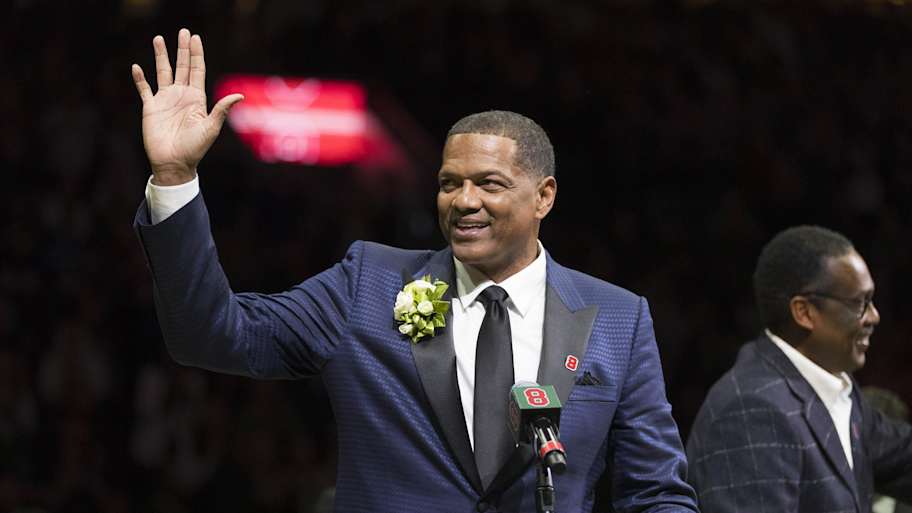 Bucks Legend Gives Honest Assessment on Rookie Forward