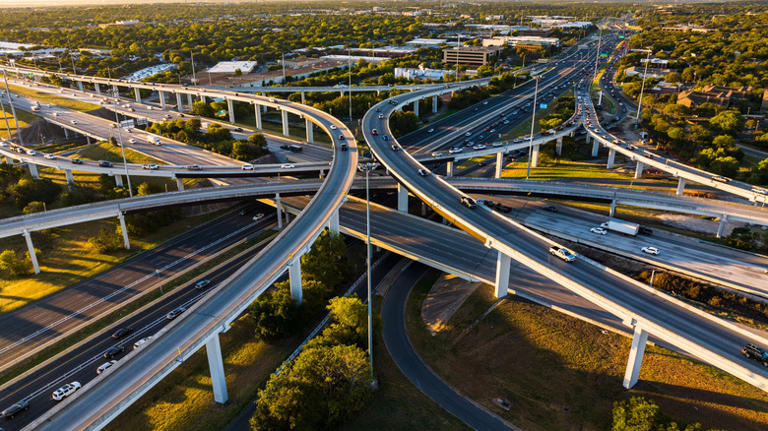 Why Does Texas Have Such High Overpasses?