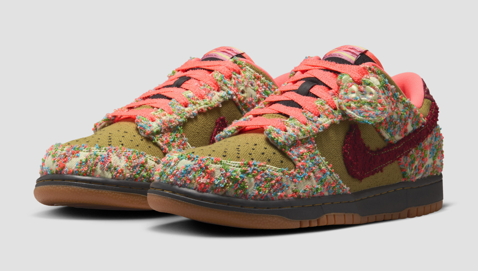 Nike's New 'Panda' Dunks Come in a Blind Box