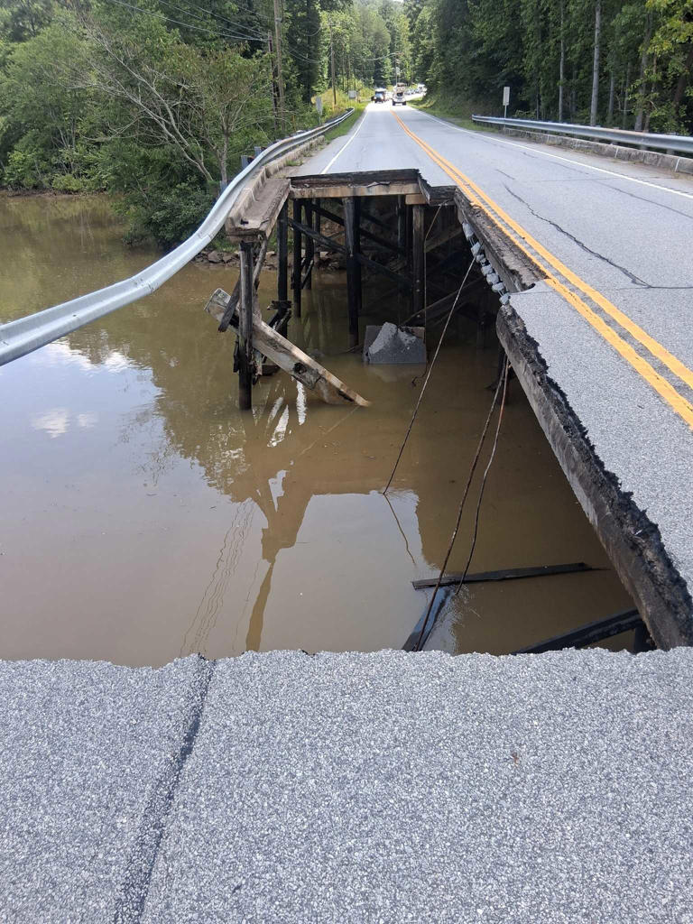 Part of Upstate bridge collapses