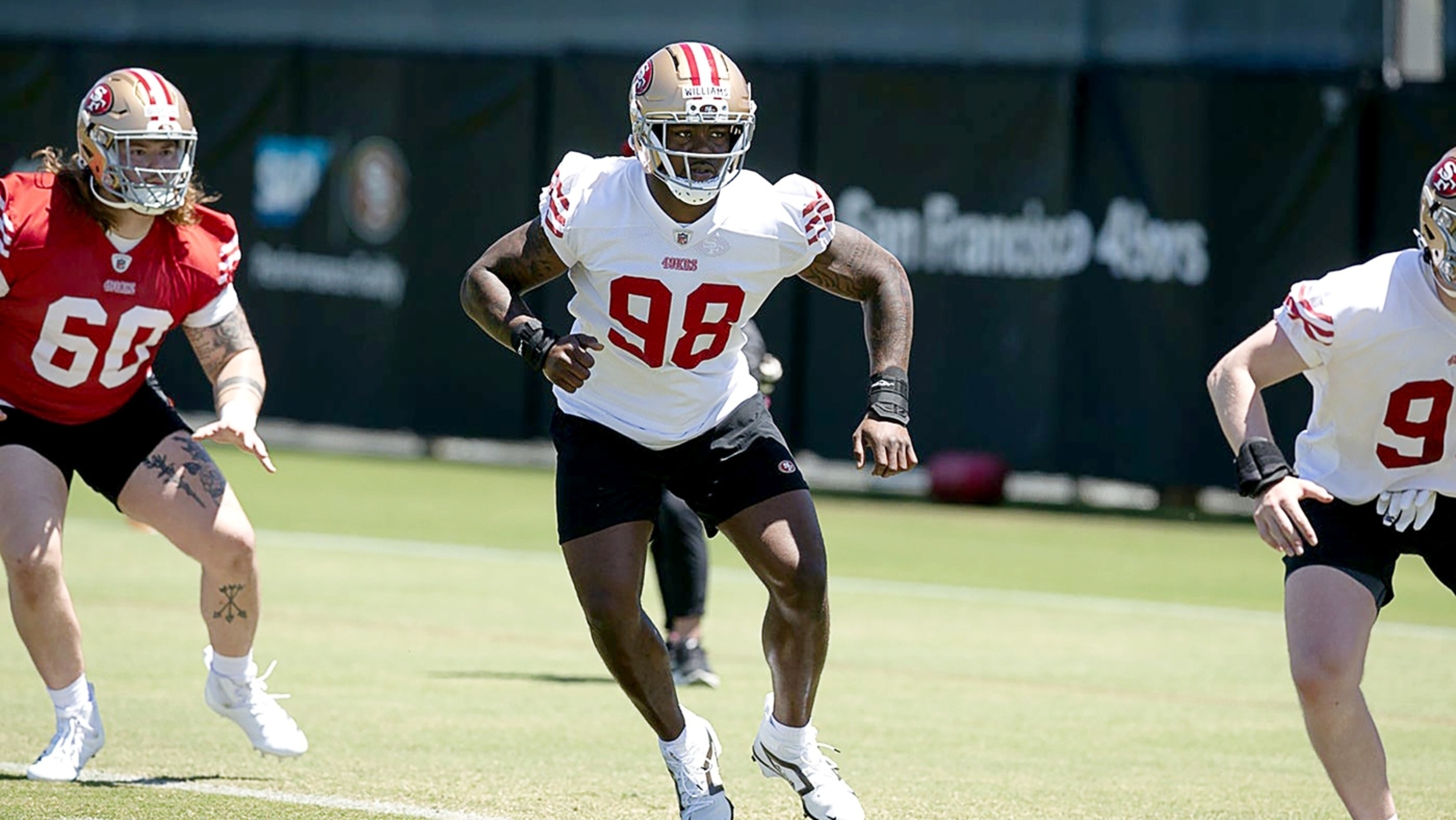 Can 49ers rookie Mykel Williams win DROY?