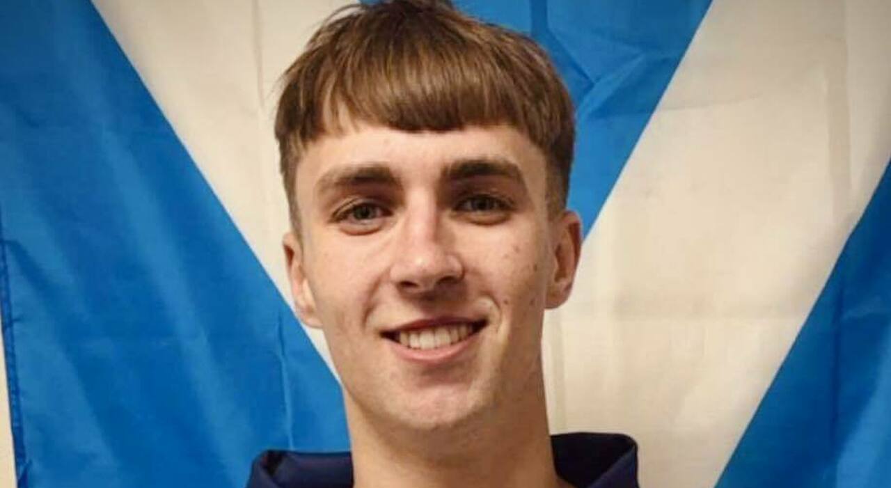 Gary Kelly morto in un hotel a Ibiza: star dell'hockey, aveva 19 anni ...