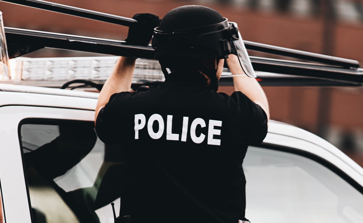 Argument over football match leads Florida man to kill wife, die by suicide