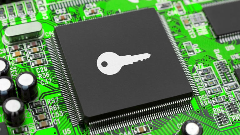Microsoft's Secure Boot UEFI bootloader signing key expires in ...