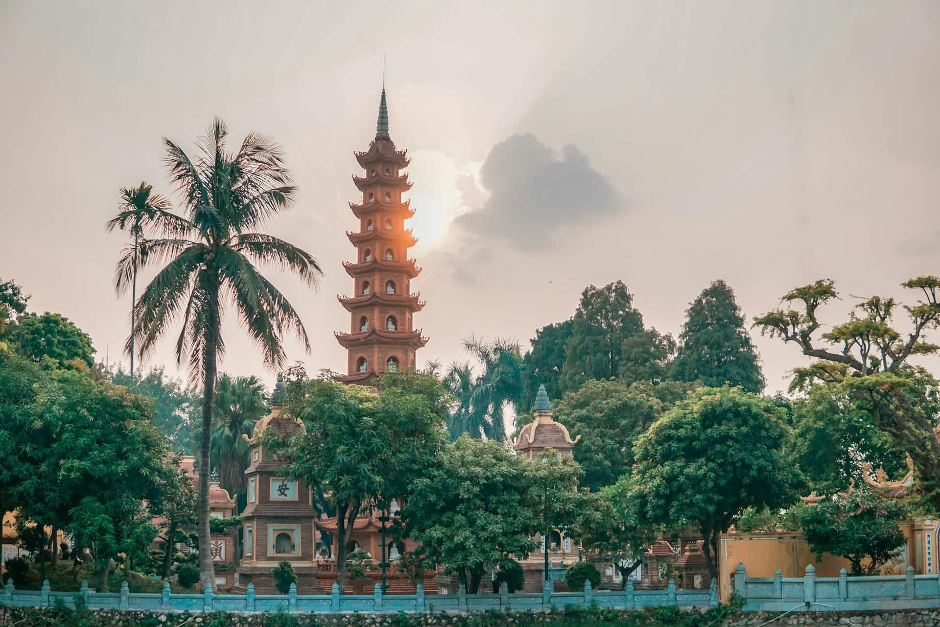 10 Asian Destinations Where $50 a Day Covers Everything