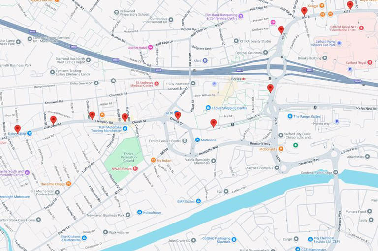 Transport bosses launch 'urgent' investigation after double decker bus ...