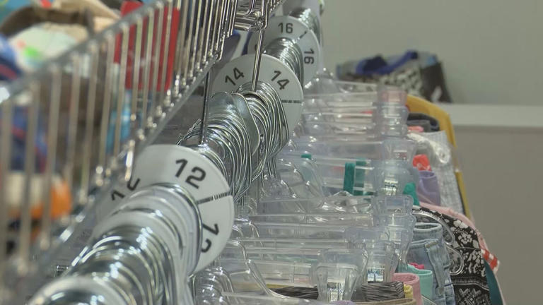 Hundreds of Owensboro students gifted money for new clothes for school