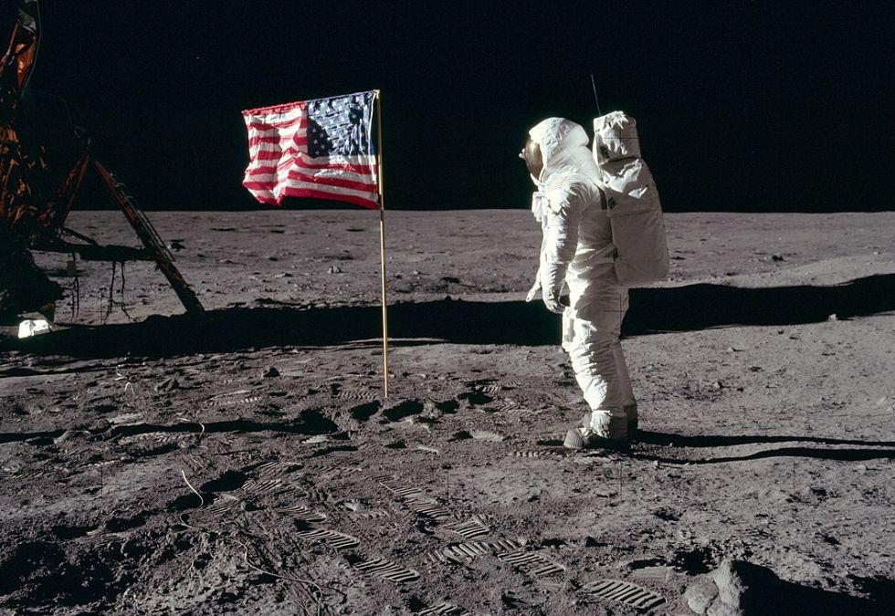 21 Things That Defined the ’60s—And If You Remember Them, You’re Not Young