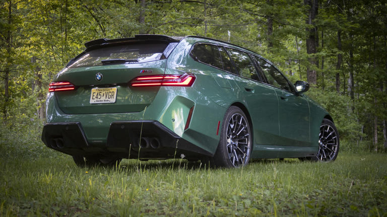 BMW I6, V8 M Cars Will Survive Emissions Crackdown With No Performance Loss