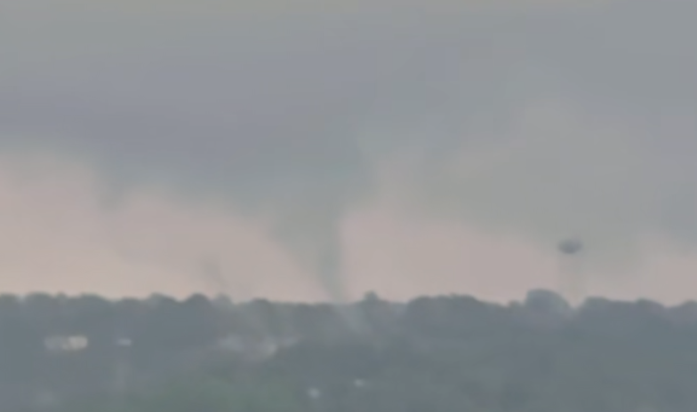 Supercell Storm Sparks Tornado Fears Across Northern Kentucky