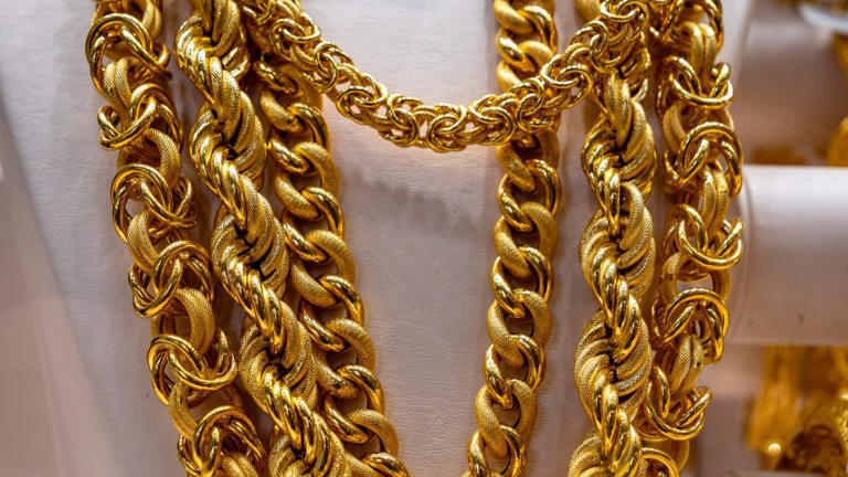 New York Man Killed After Being Dragged Into MRI Machine By His Own Chain