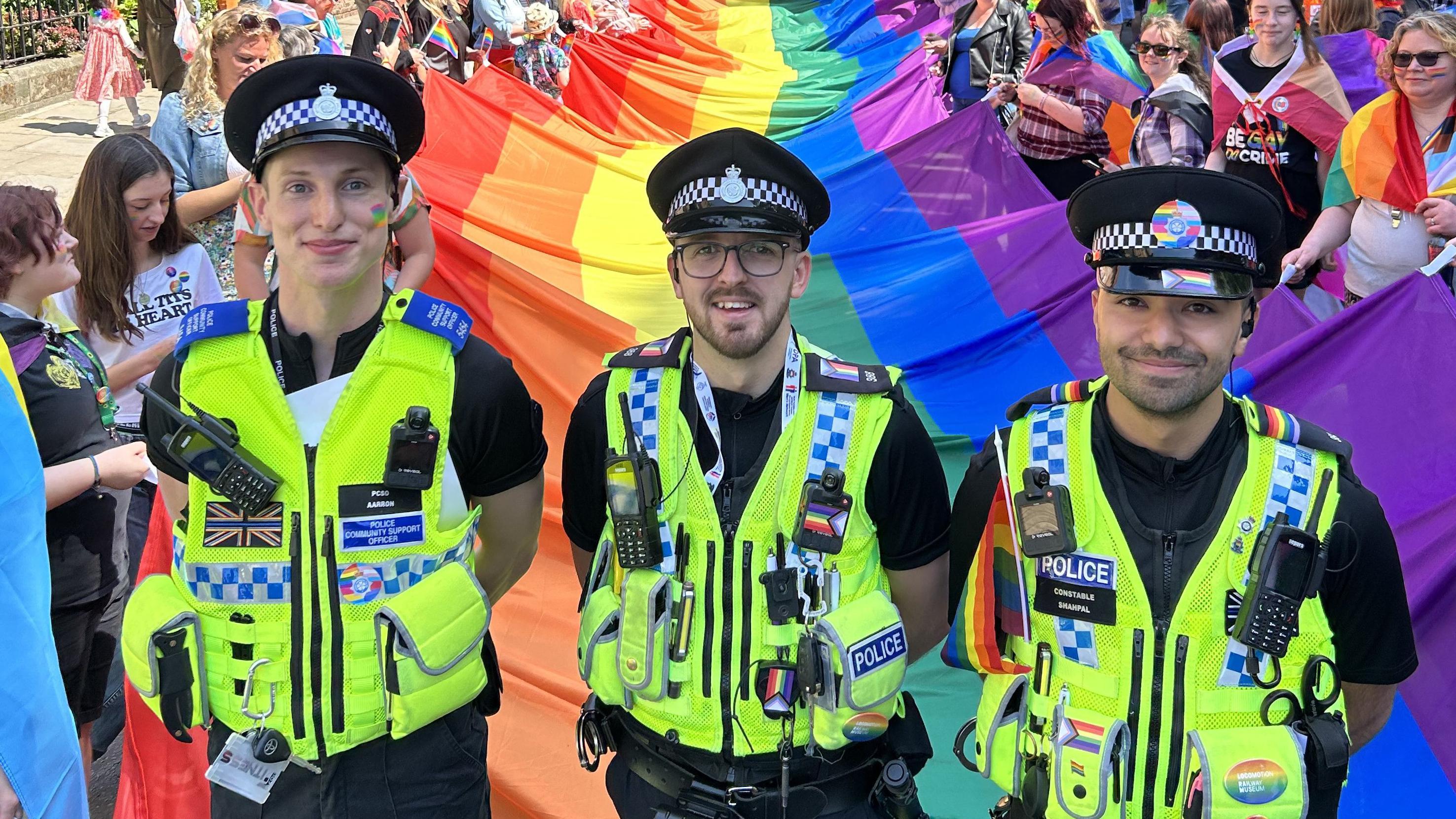 Uniformed police barred from joining Pride events