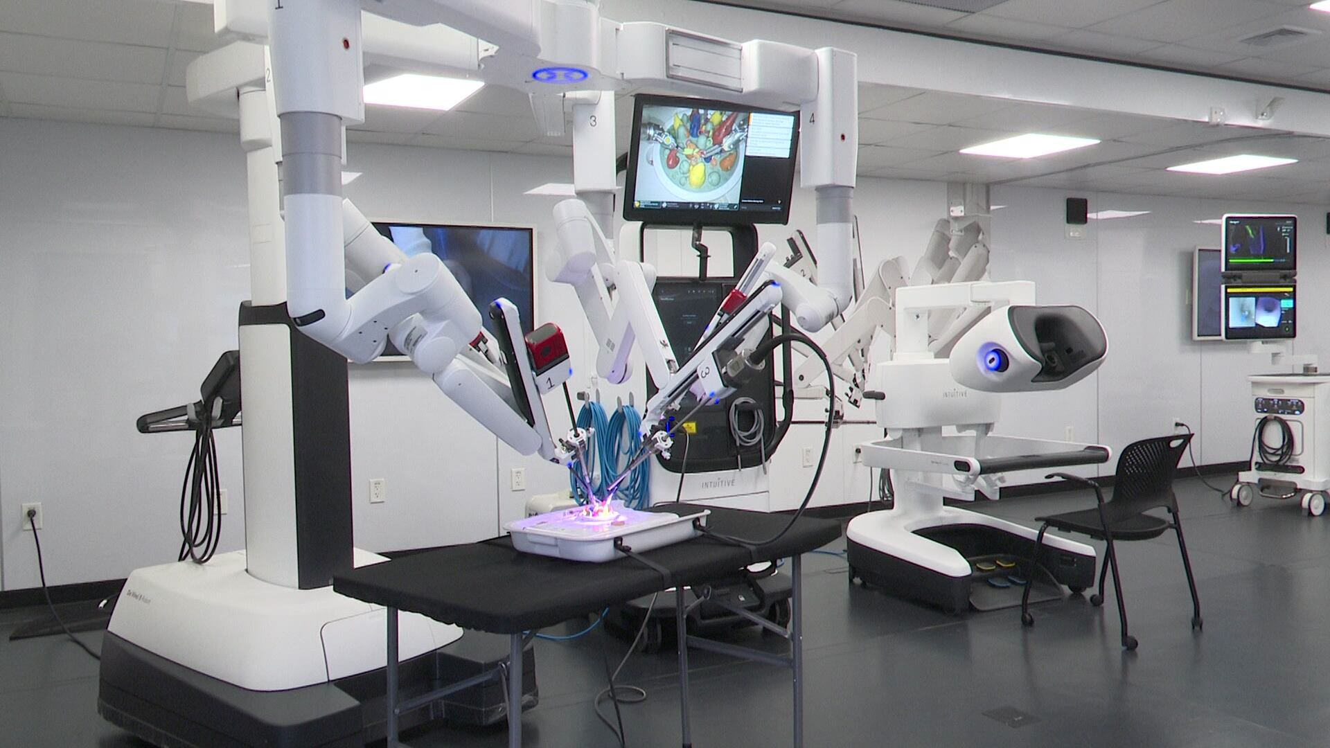 Saint Joseph Health System showcases new surgical robots at South Bend ...
