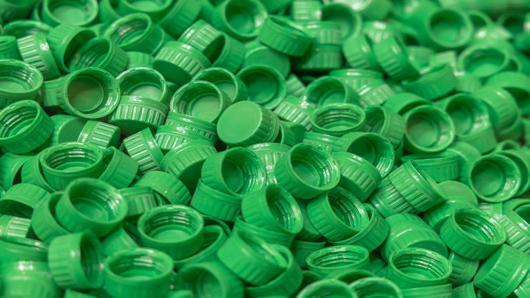 Guala Closures launches new production facility in Gartcosh, Scotland