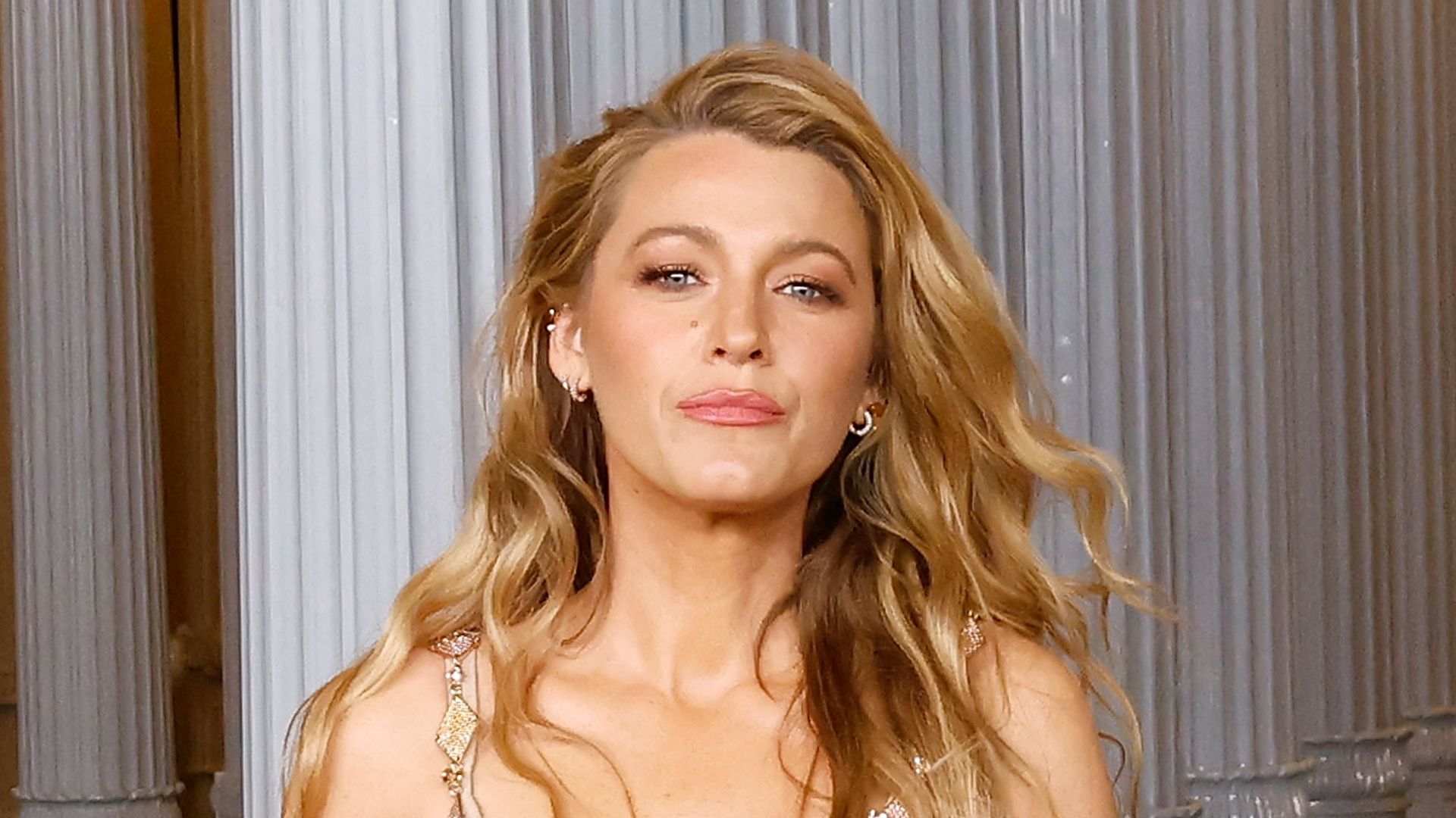 Blake Lively's privacy 'doughnut' for 4 kids at $5.7m NYC loft apartment