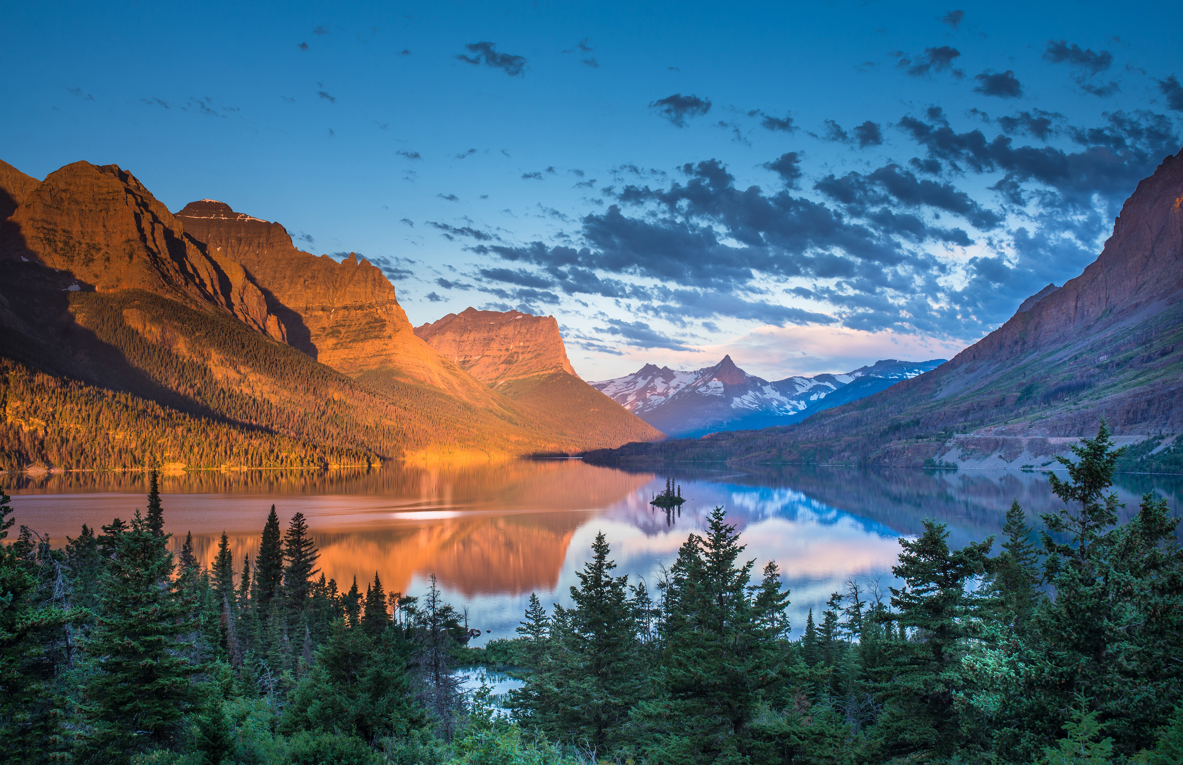 Beautiful lakes around the world