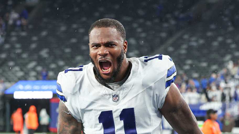 Micah Parsons shares message ripping Jerry Jones after owner's diss