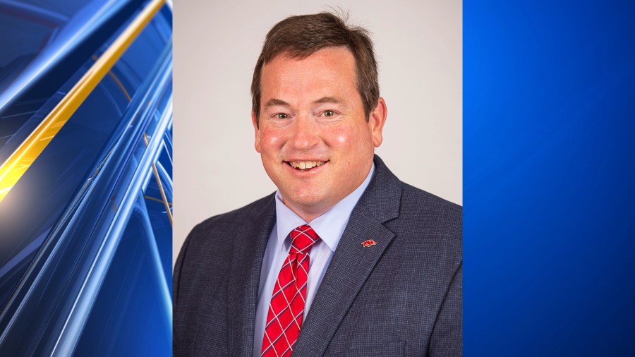 Arkansas Alumni Association hires Kevin Trainor as COO