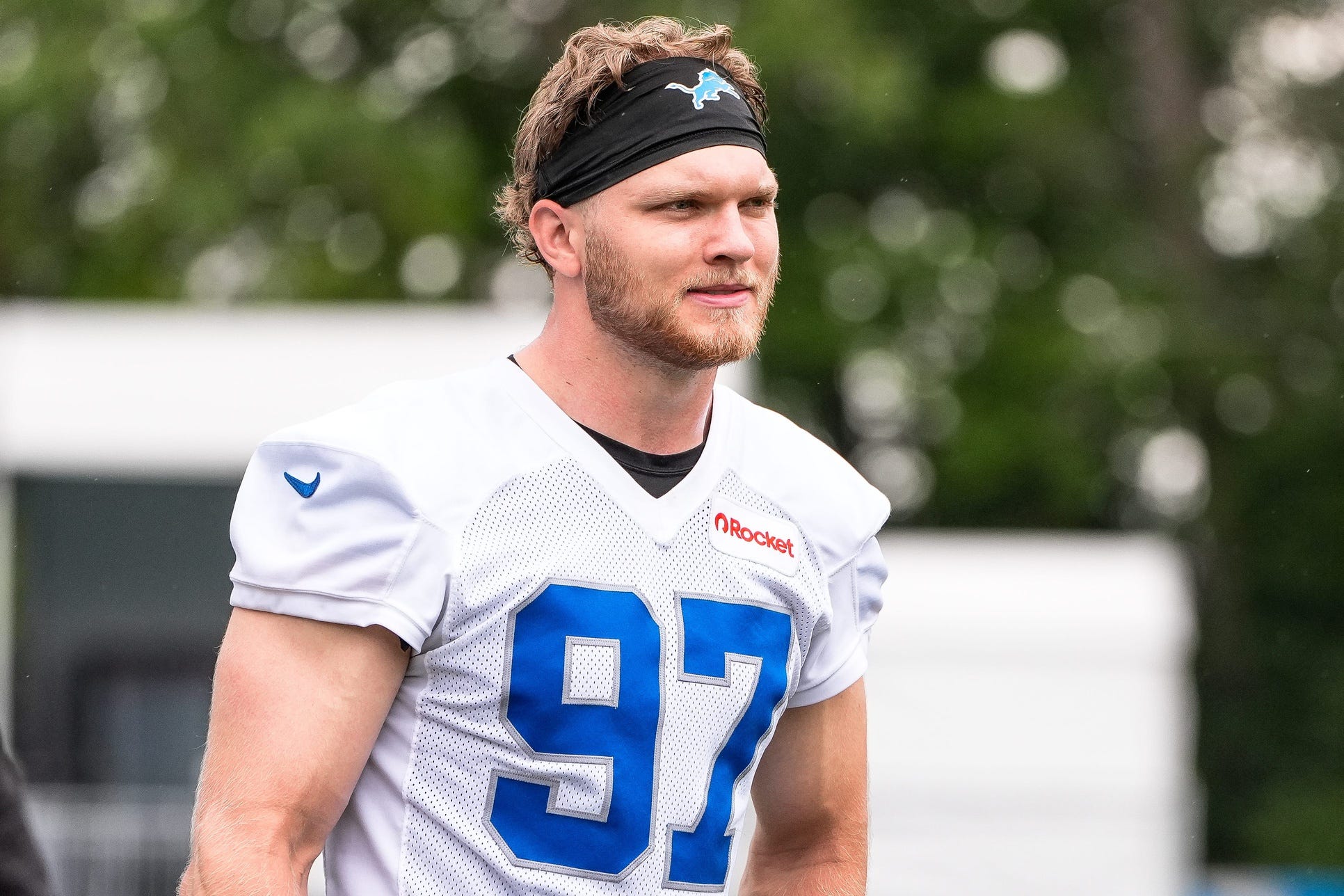 As edge rushers cash in, Aidan Hutchinson could be next: "It's a ...