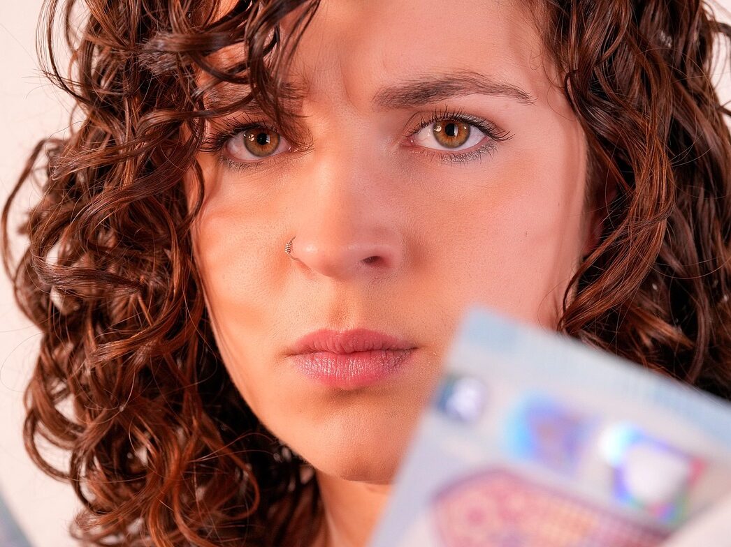 15 Things Real Friends Would Never Do